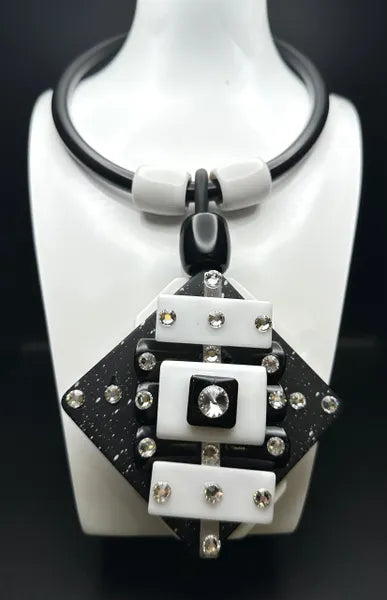 Jeff Lieb "Pop of Color" Reversible Necklace-21387 – Unique Apparel USA